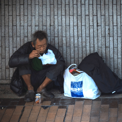 Why It's Important Helping Others Without Expectation